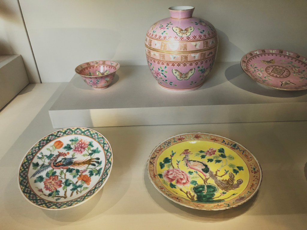 Blended culture uncovered through Peranakan crafts – Min Hye-Yoon, 민혜윤
